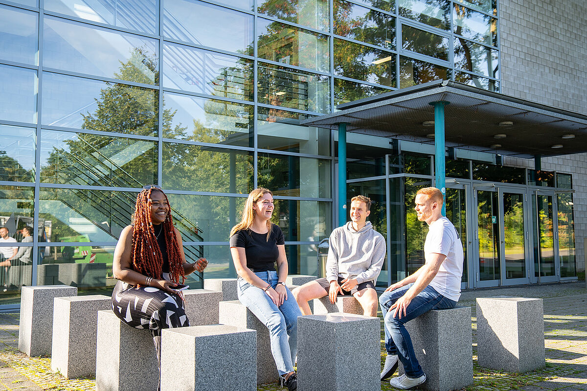 Willkommen an der HOST - Hochschule Stralsund